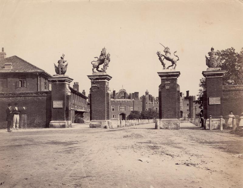 Hampton Court Palace Entrance Gates | River & Rowing Museum